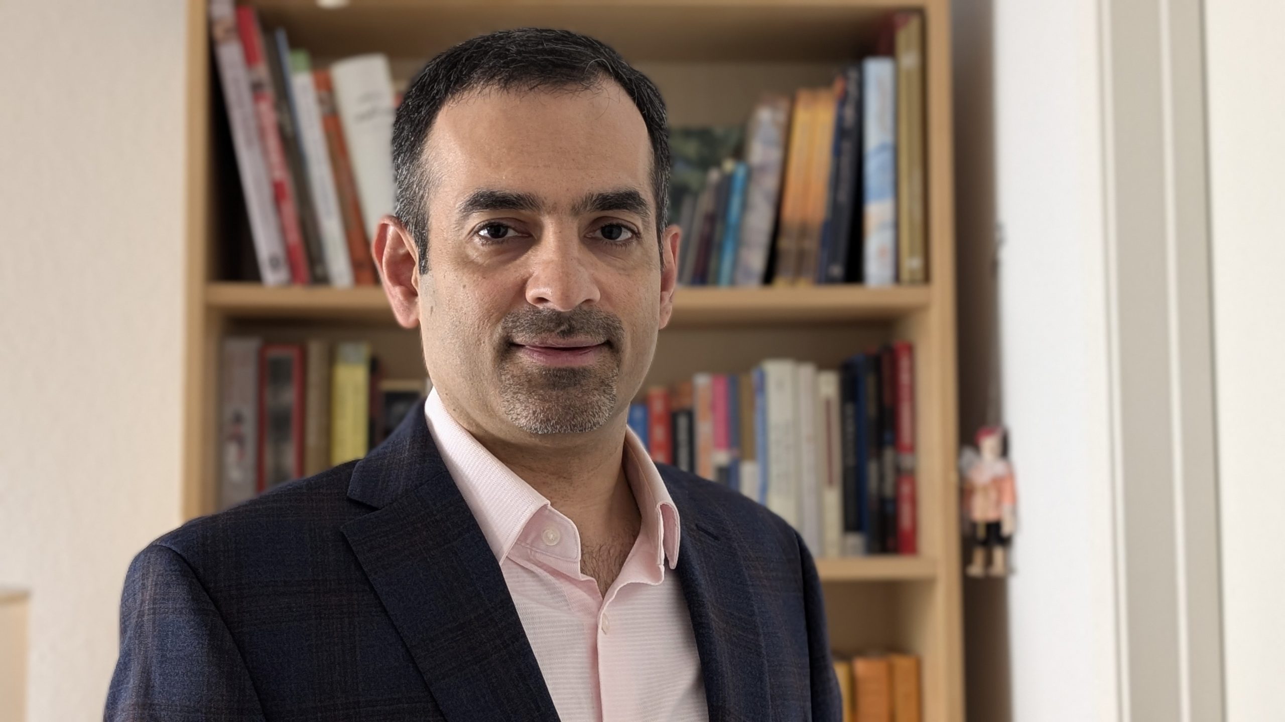 Ahmad Fattahi: How to Improve Top Line and Cut Operational Costs with ...